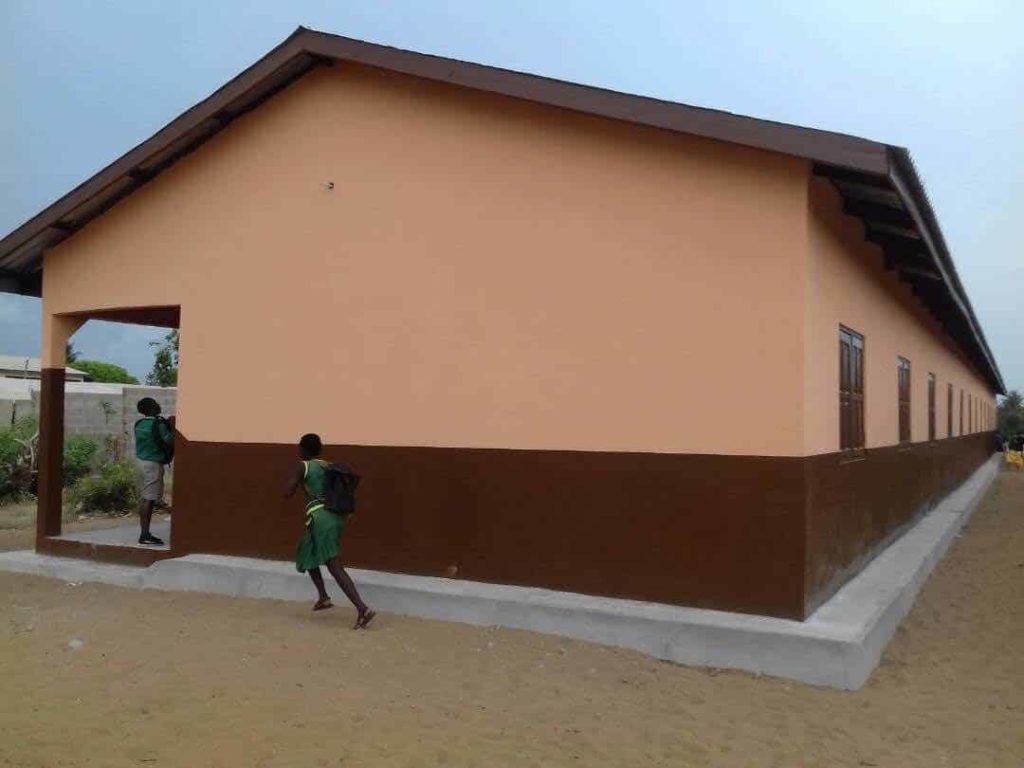 Melyssa Griffin's Impact in Anloga, Ghana - Pencils of Promise